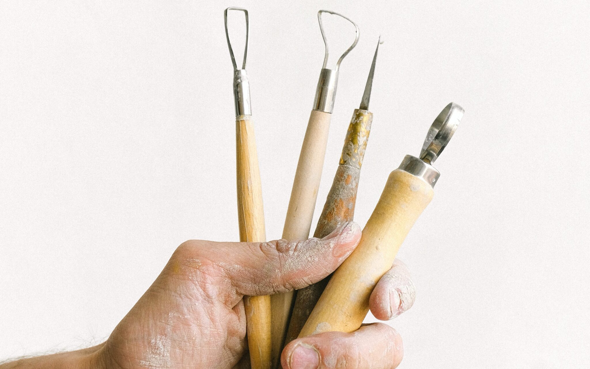 The Best Pottery Tool Kit for Beginners - Pottery Beginners